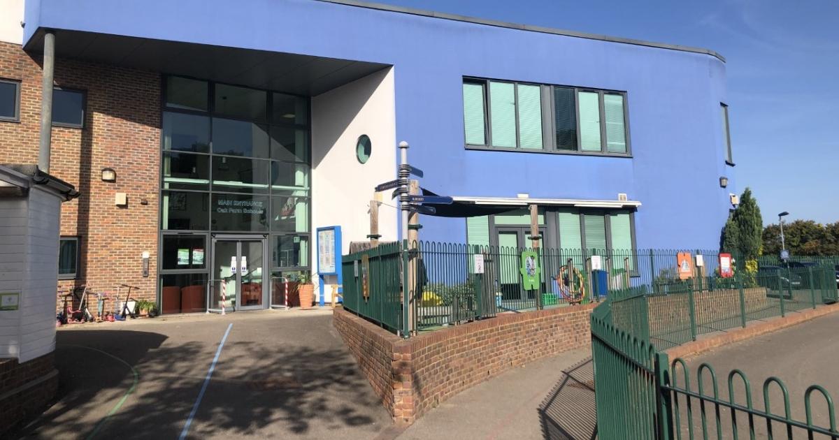 Oak Farm Children's Centre - Discover Hillingdon